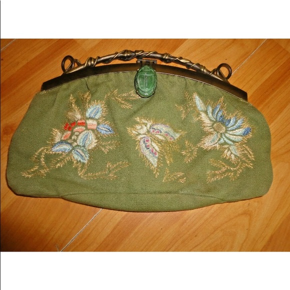 Valentino Garavani | Bags | Valentino Garavani Bag With Beetle Scarab ...